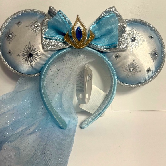 Disney | Accessories | Nwt Disney Parks Frozen Elsa Minnie Mouse ...
